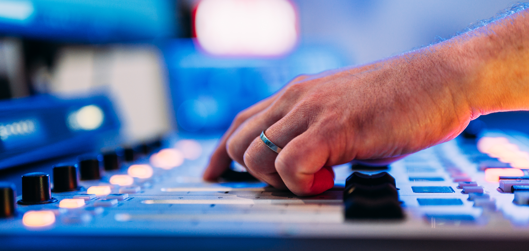 Voiceover Services | Imagesound Studios